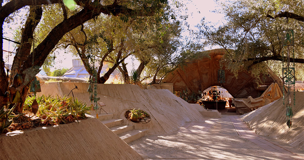 Cosanti & Arcosanti: Sustainable Desert Architecture