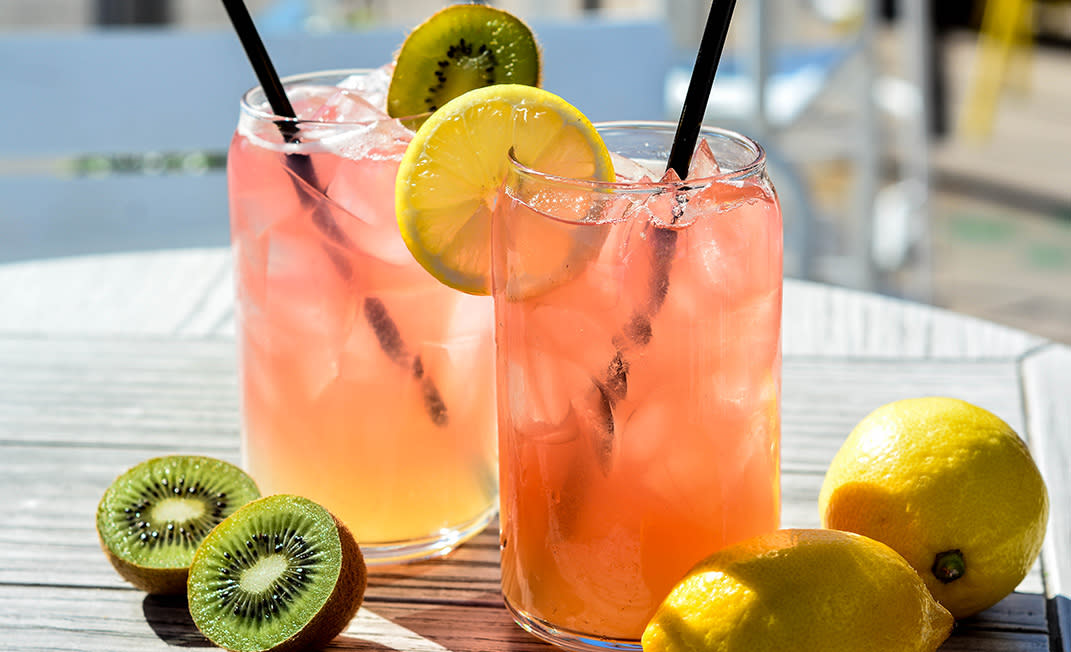 4 Best Spots For Boozy & Bottomless Brunch In Scottsdale