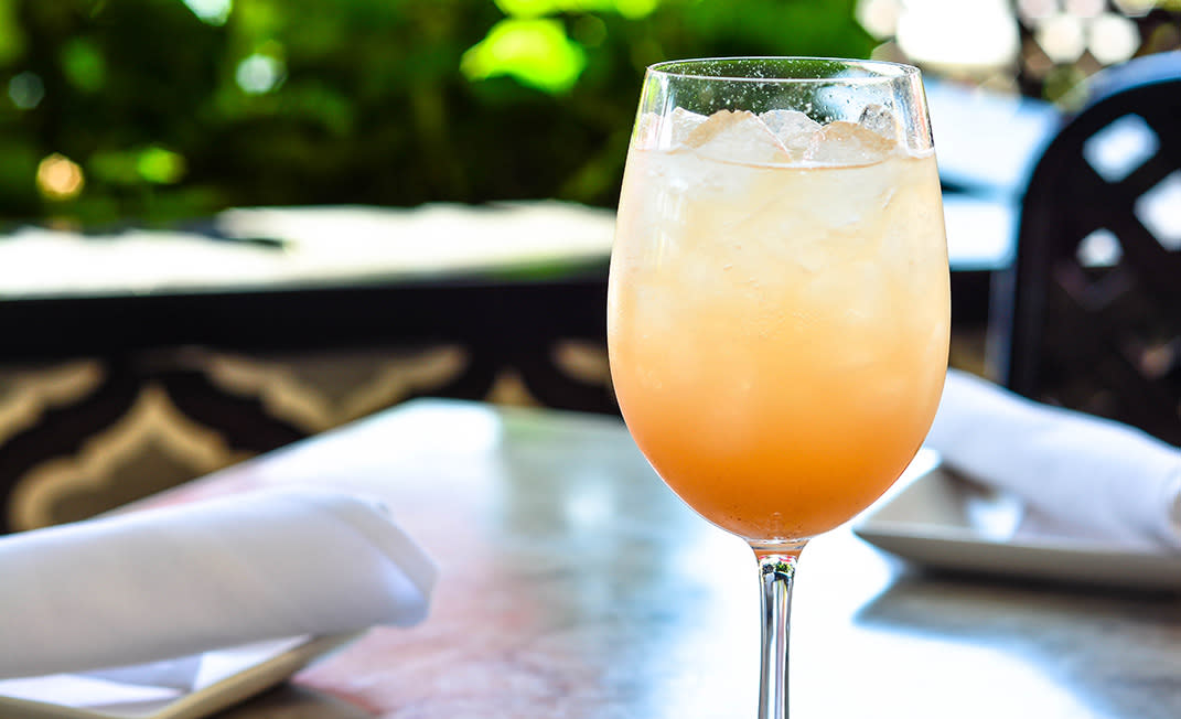 4 Best Spots For Boozy & Bottomless Brunch In Scottsdale