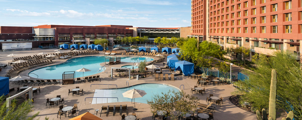 Pool Grill at Talking Stick Resort
