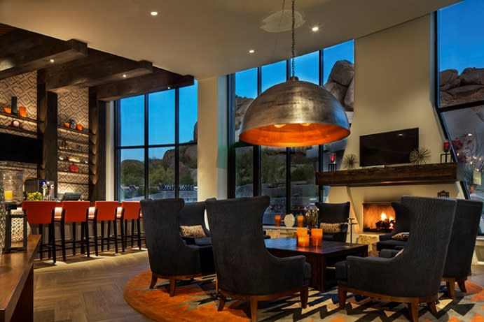 Discovery Lounge at the Boulders Resort